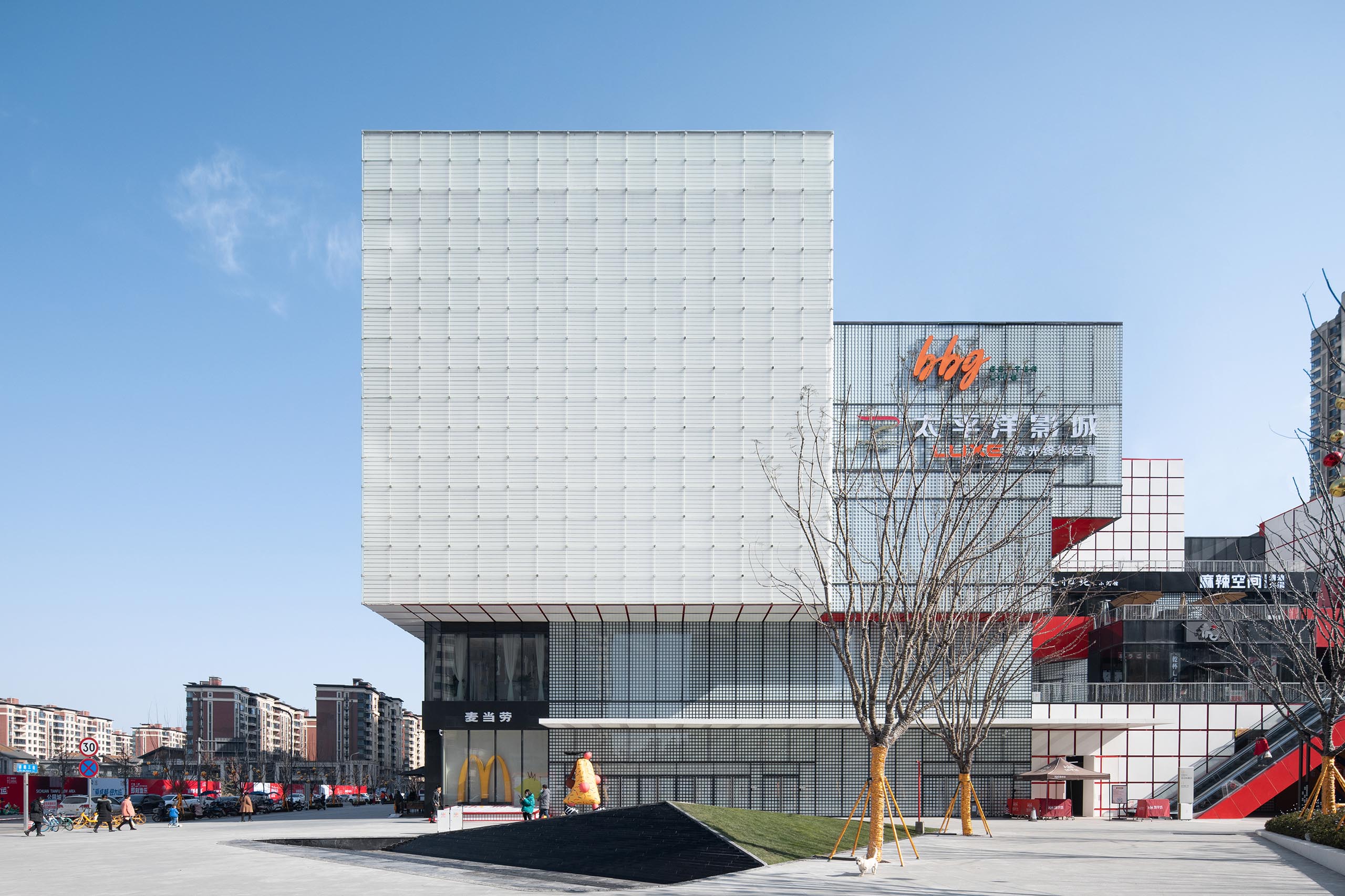 UniFun Tianfu Chengdu - CLOU architects