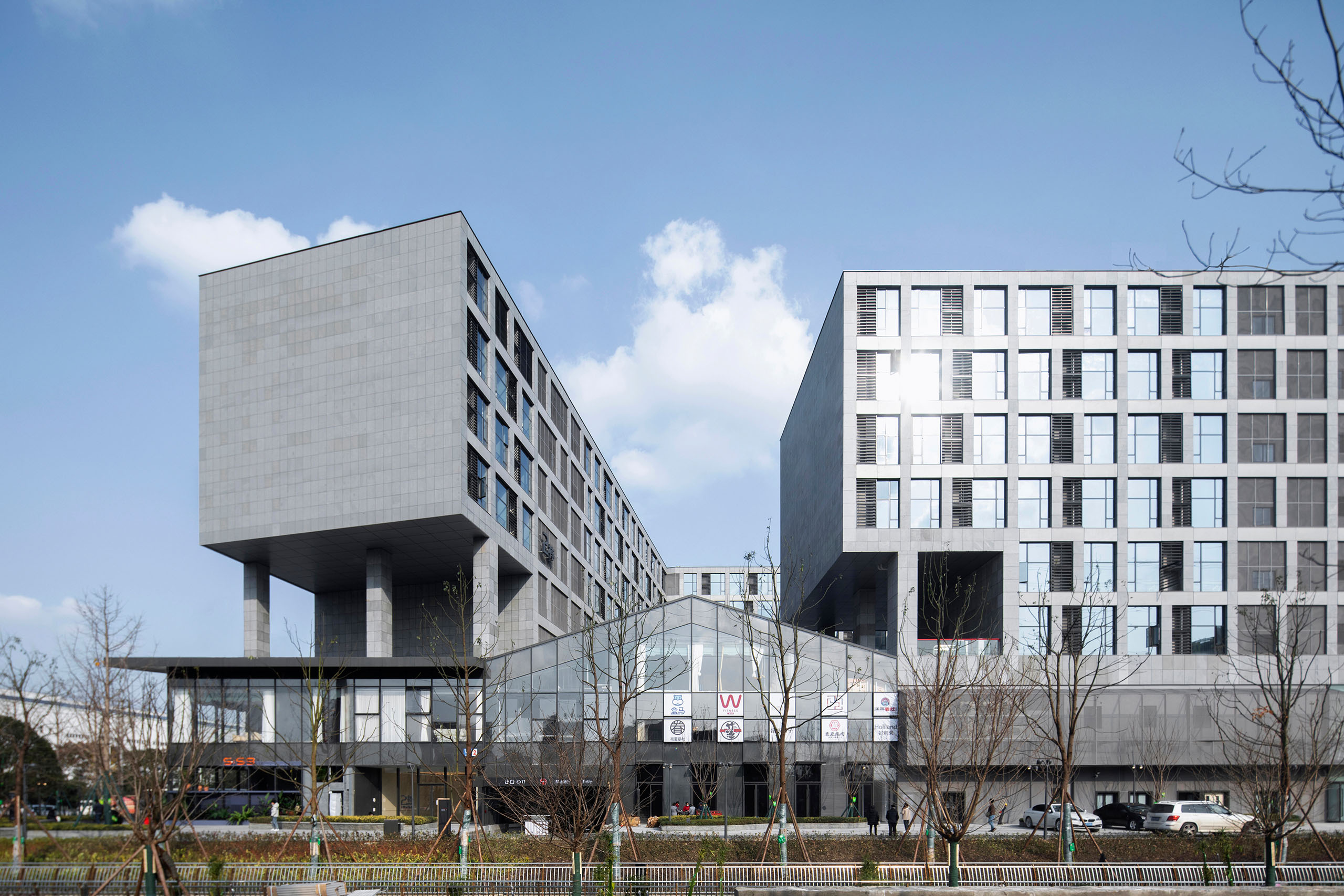 Starry Street Chengdu Wuhou - CLOU architects