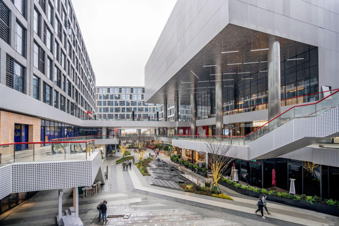 Starry Street Chengdu Wuhou - CLOU architects
