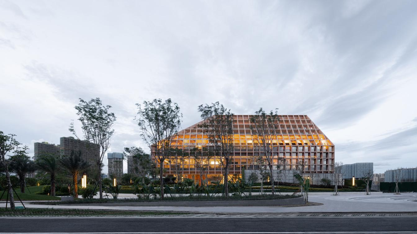 Sanya Farm Lab won LOOP Awards as it's third awards - CLOU architects