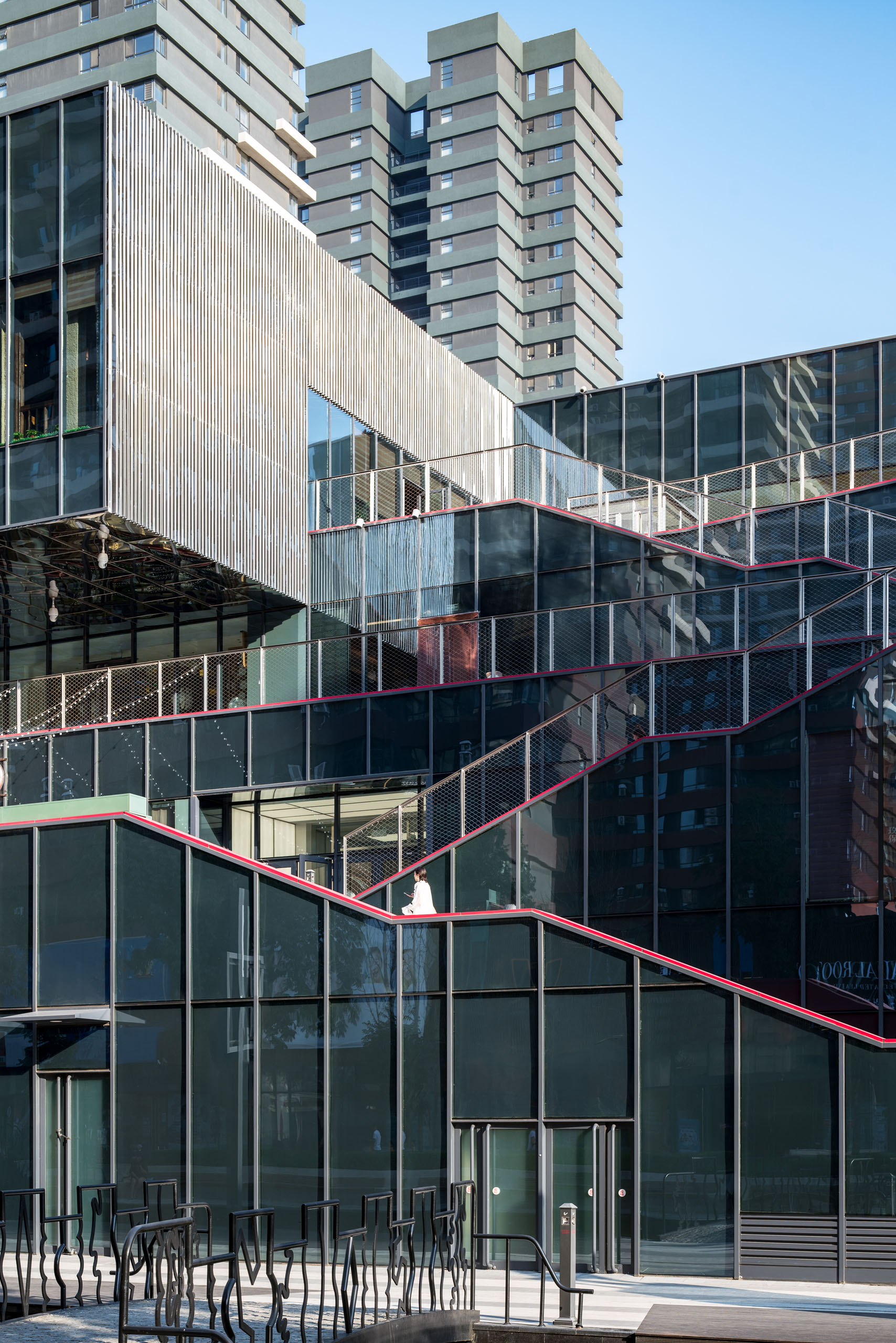 Play Stack-Rotterdam Life Plaza Shenyang - CLOU architects