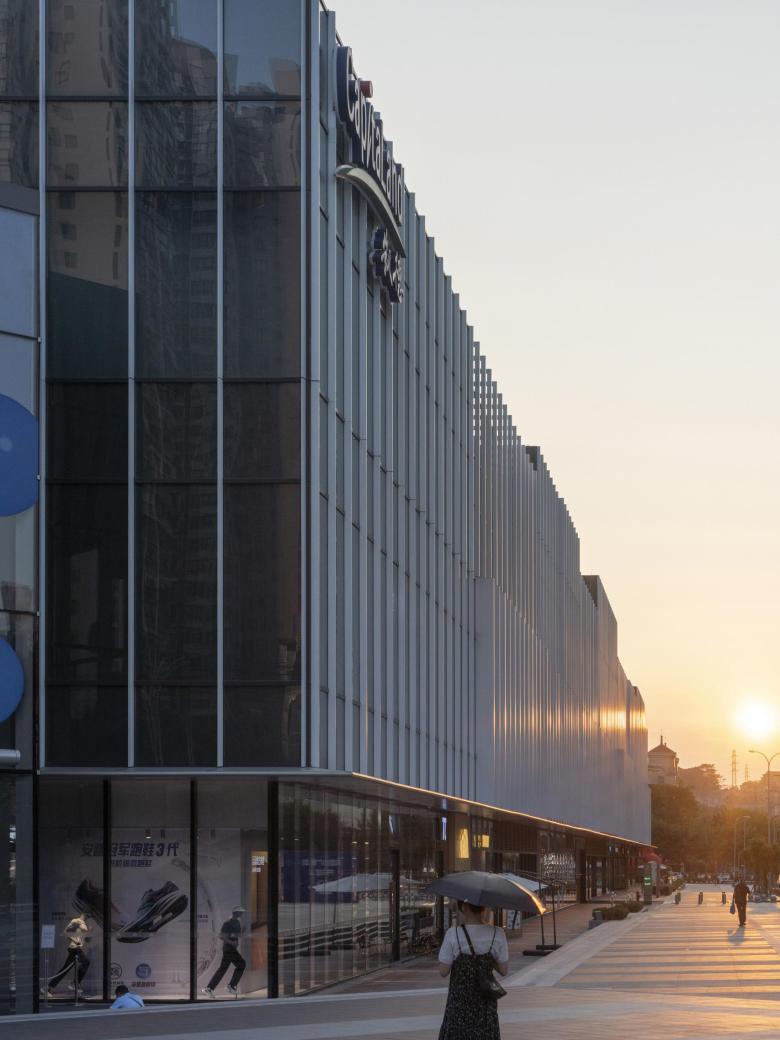 CapitaMall Skyview - CLOU architects